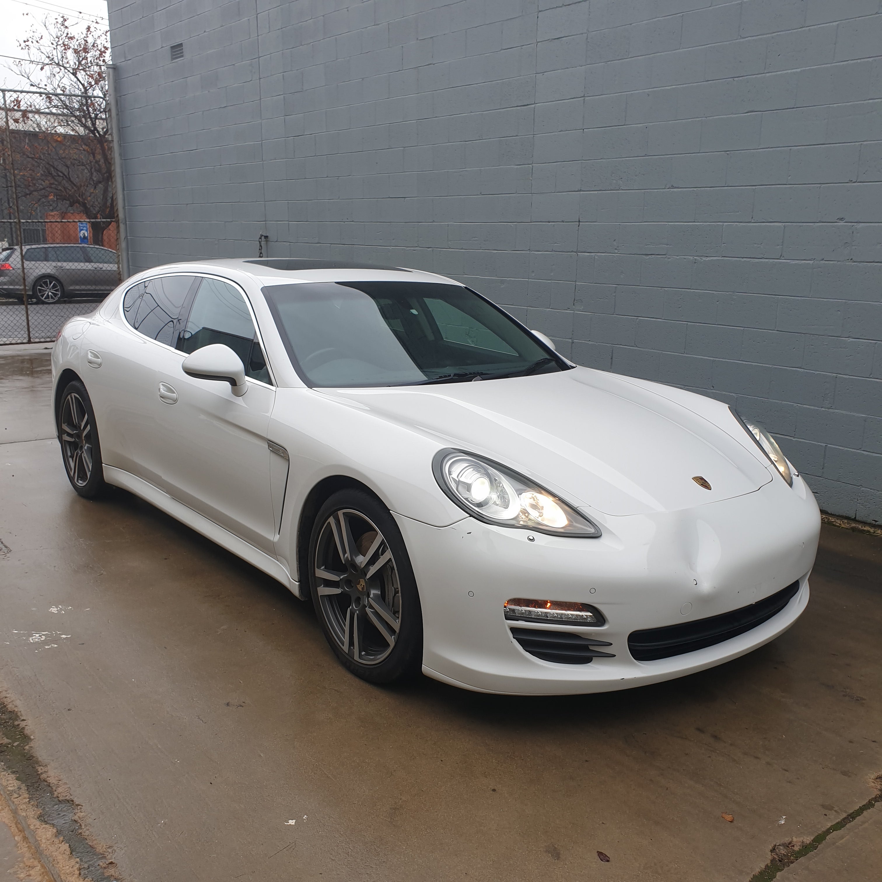 Porsche Panamera 970 2009-2016 – VDL Adelaide Spare Parts Store
