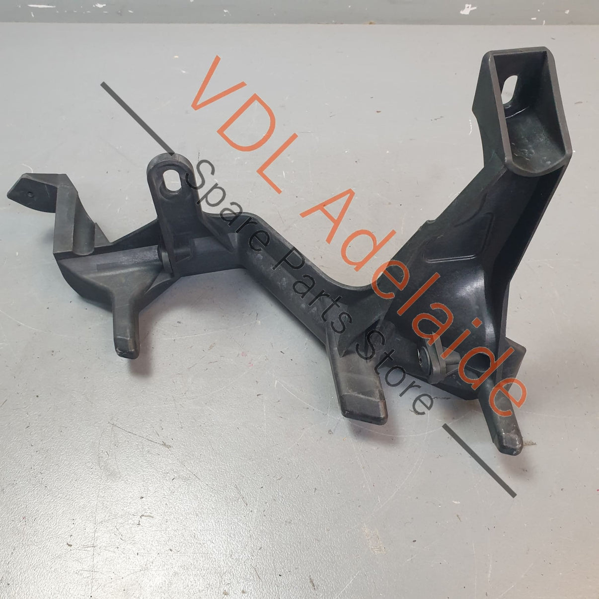 OEM Porsche Cayenne 9PA 955 957 Front Left Bumper Guide bracket 955505 ...