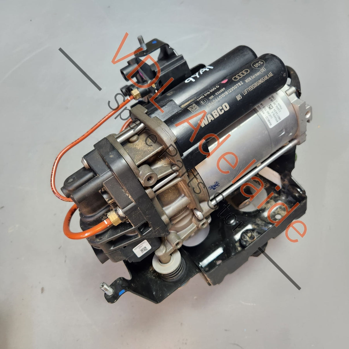 Complete Porsche Cayenne E3 9YA 9YB Air Suspension Pump & Valve Block ...