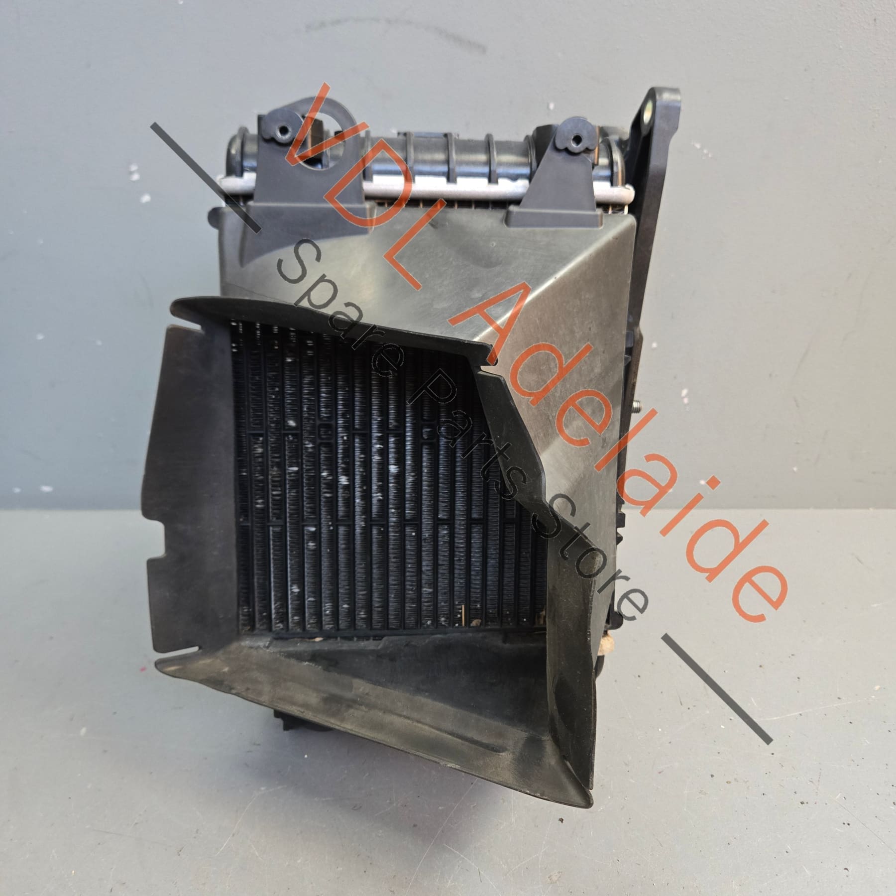 VW Golf R MK7 7.5 Front Right Small Additional Radiator Cooler Assembl ...