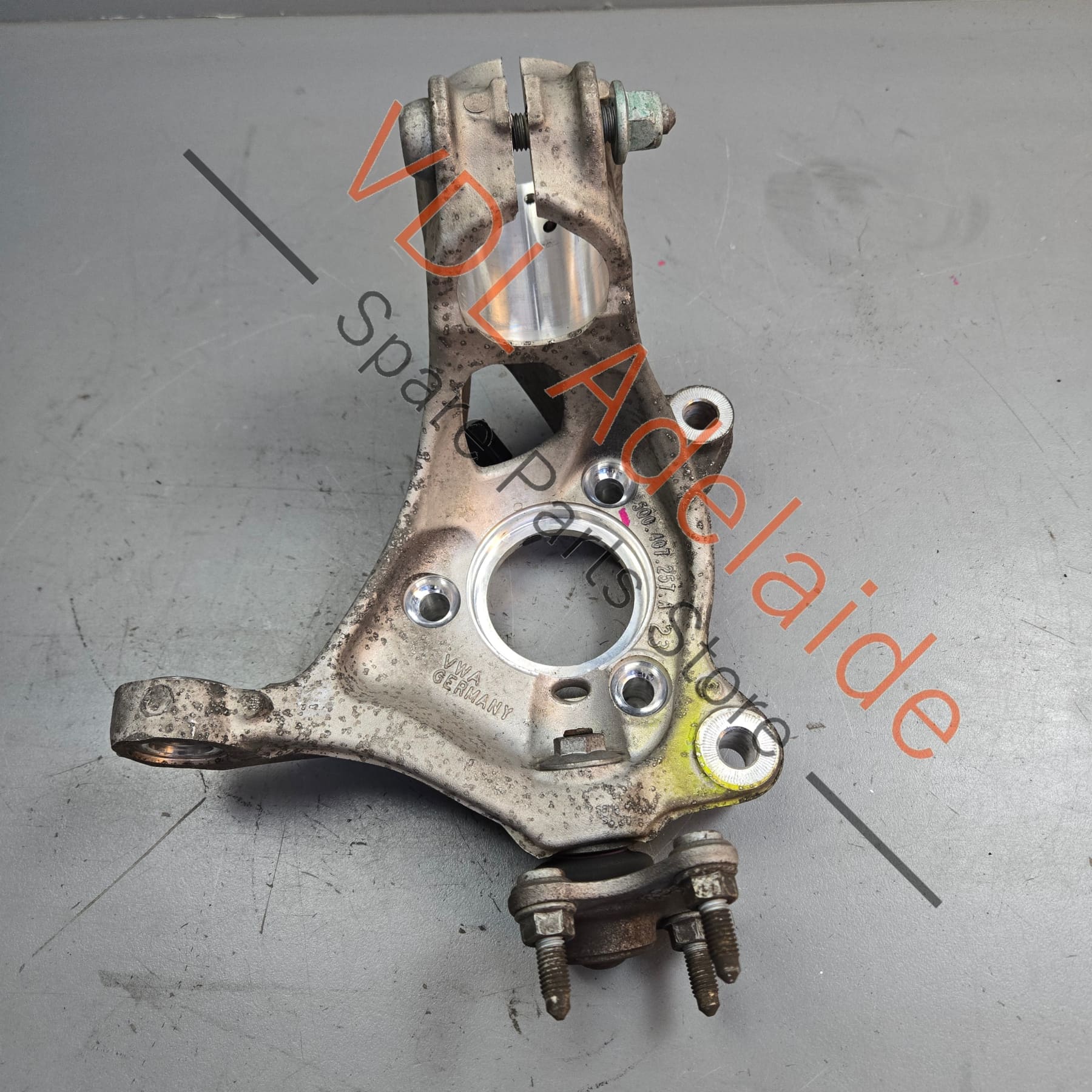 VW Golf R Front Left Wheel Bearing Housing Hub Knuckle 85mm 5Q0407253A ...